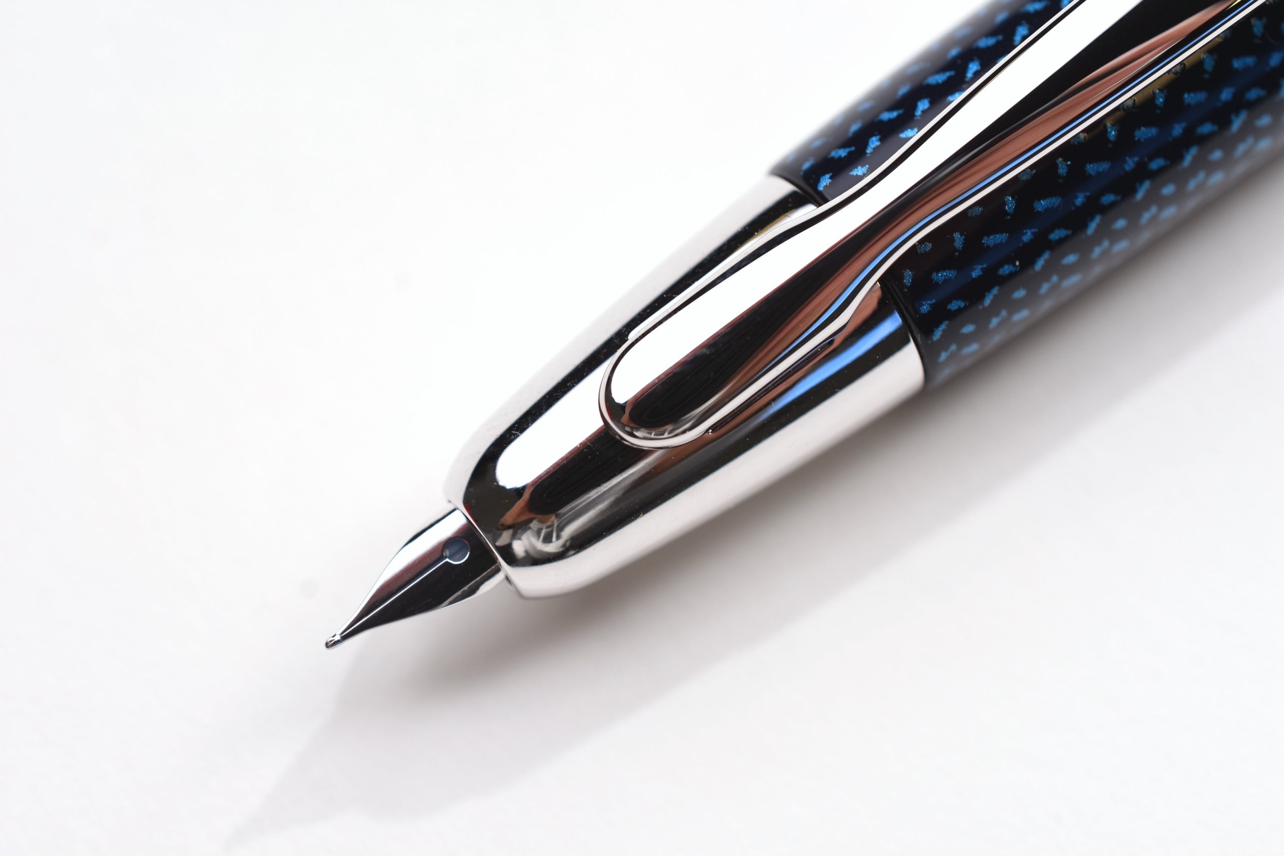 Pilot Vanishing Point – Blue Carbonesque – Yosekastationeryonline